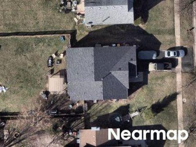 Arbor Falls Dr