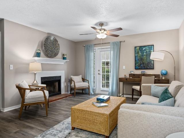 Arbor Gates 1 Bedroom Apartment for Rent at 901 Gayfer Ave, Fairhope, AL 36532