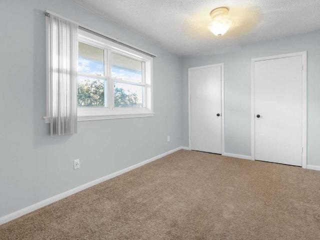 Arbor Manor Apartments 2 Bedroom Apartment for Rent at 212 Churchill Dr, Mooresville, IN 46158
