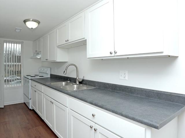 Arbor One Apartments 1 Bedroom Apartment for Rent at 799 Green Rd, Ypsilanti, MI 48198