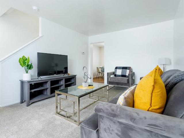 Arbor One Apartments 1 Bedroom Apartment for Rent at 799 Green Rd, Ypsilanti, MI 48198