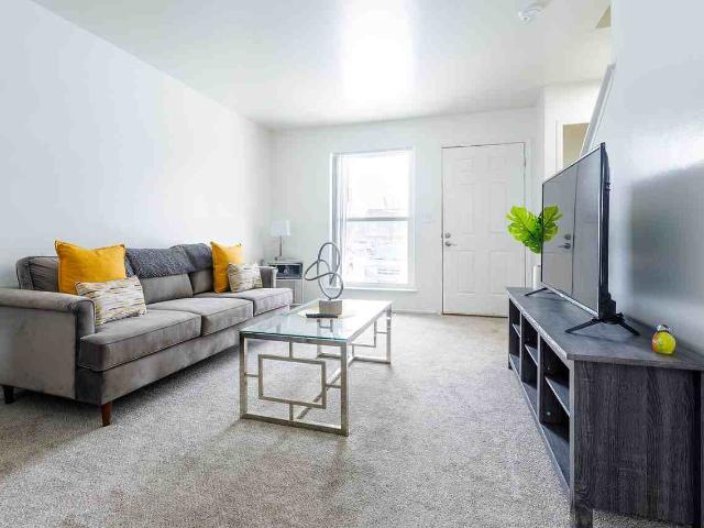 Arbor One Apartments 1 Bedroom Apartment for Rent at 799 Green Rd, Ypsilanti, MI 48198