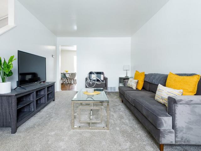 Arbor One Apartments 1 Bedroom Apartment for Rent at 799 Green Rd, Ypsilanti, MI 48198
