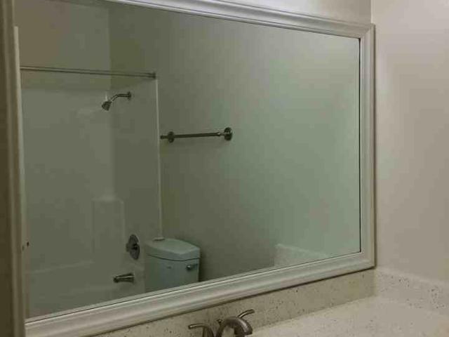 Arbor Park Studio Apartment for Rent at 1219 N State College Blvd, Anaheim, CA 92806 East Anaheim
