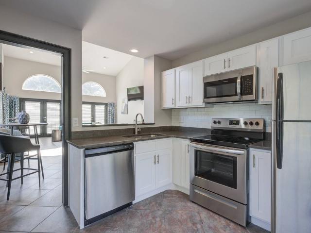 Arbors at Brookfield Apartments 1 Bedroom Apartment for Rent at 782 E Butler Rd, Mauldin, SC 29662
