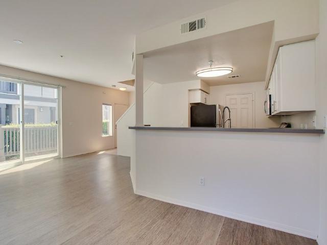 Arbors at Parc Rose 3 Bedroom Apartment for Rent at 1500 Tulipan Cir, Oxnard, CA 93030 East Village