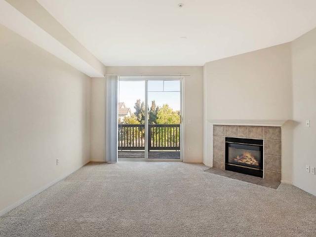 Arbors at Parc Rose 3 Bedroom Apartment for Rent at 1500 Tulipan Cir, Oxnard, CA 93030 East Village