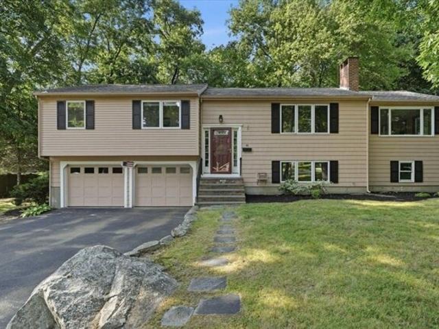 Arborway Dr, Scituate, Home For Sale