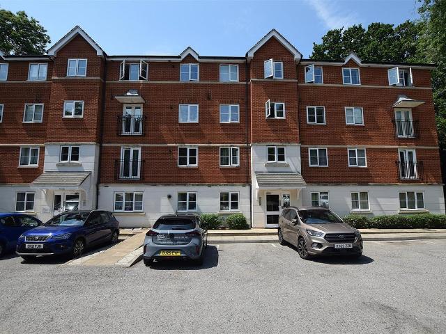 Arbourvale, St Leonards On Sea TN38, 2 bed flat to rent, £1,175 pcm | PrimeLocation