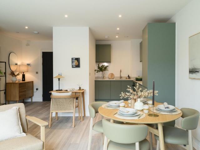 Arbour, 299 Silbury Boulevard MK9, 1 bed flat to rent, £1,470 pcm | PrimeLocation