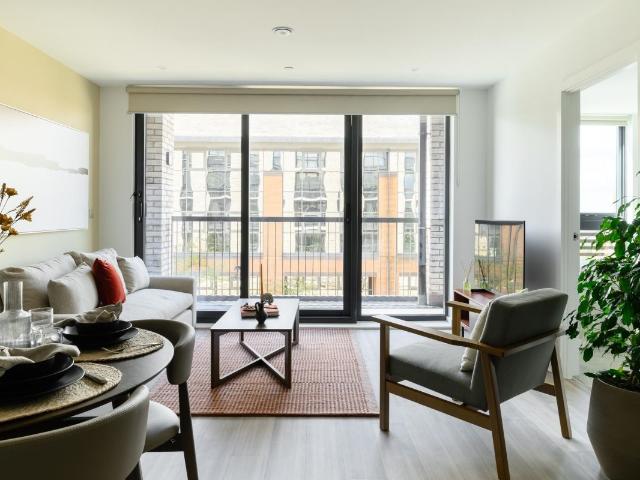 Arbour, 299 Silbury Boulevard MK9, 2 bed flat to rent, £1,875 pcm | PrimeLocation