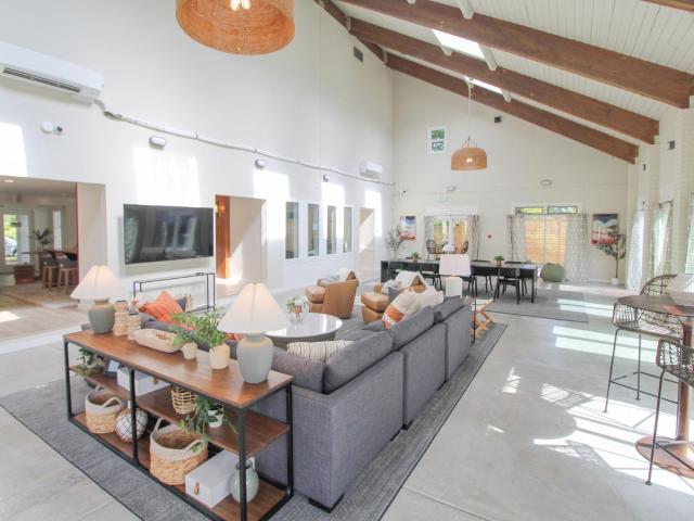 Arbour Court