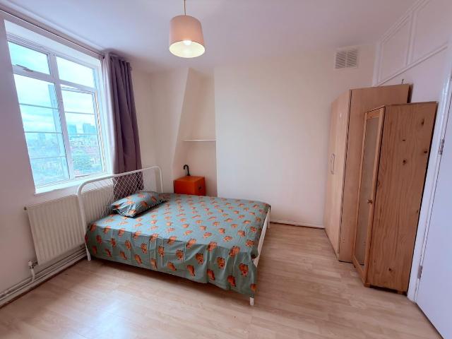 Arbour Square, London E1, Room to rent, £895 pcm | PrimeLocation
