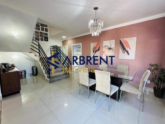 ARBRENT IMÓVEIS vende casa na QE 26 Guará II, unindo conforto, sofisticação e exclusividade em um só