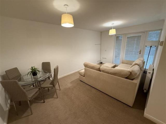 Arbroath Road, Dundee DD4, 3 bed flat to rent, £1,200 pcm | PrimeLocation