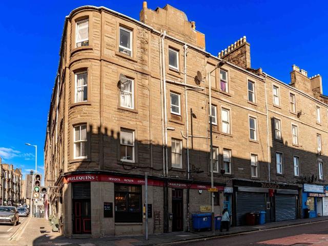 Arbroath Road, Dundee DD4, 3 bed flat to rent, £1,250 pcm | PrimeLocation
