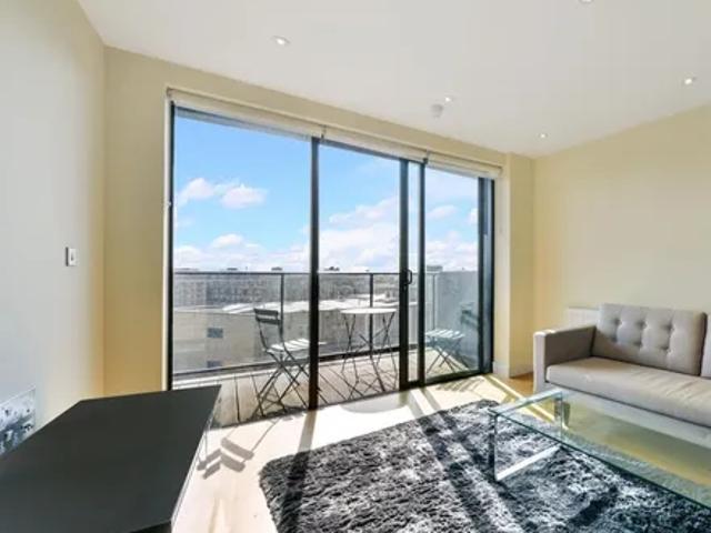 Arc House, Riley Road, Bermondsey Village, London, SE1 3DE, United Kingdom | 1 bed house for rent #167590106 | Rentberry