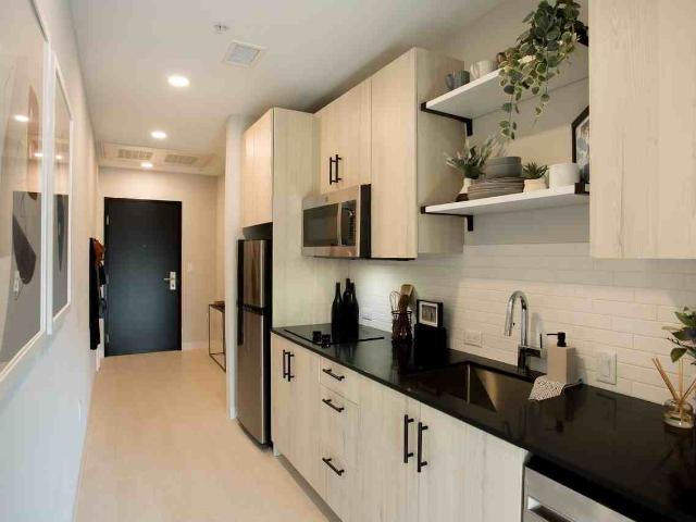Arc on Armour Studio Apartment for Rent at 211 W Armour Blvd, Kansas City, MO 64111 Hanover Place