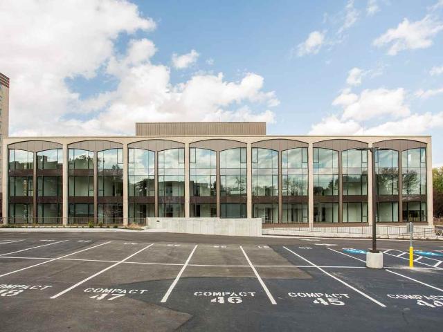 Arc on Armour 2 Bedroom Apartment for Rent at 211 W Armour Blvd, Kansas City, MO 64111 Hanover Place