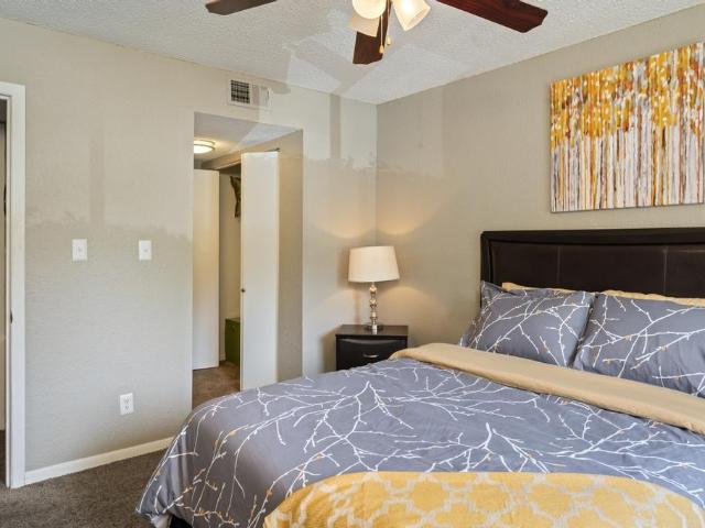 Arcadia at Overland Park 2 Bedroom Apartment for Rent at 8400 W 108th Ter, Overland Park, KS 66210