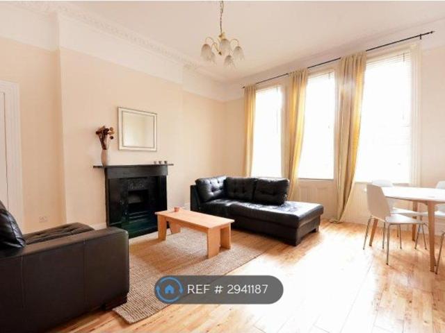 Arcadia Street, London E14, 2 bed flat to rent, £2,300 pcm | PrimeLocation