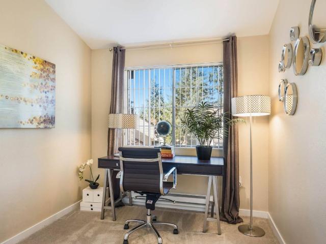 Arcadia Townhomes 2 Bedroom Apartment for Rent at 1300 Sw Campus Dr, Federal Way, WA 98023