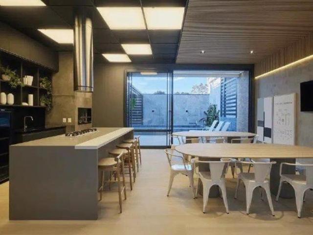 Arch Palhano: Apartamento com varanda gourmet e piscina em condomín