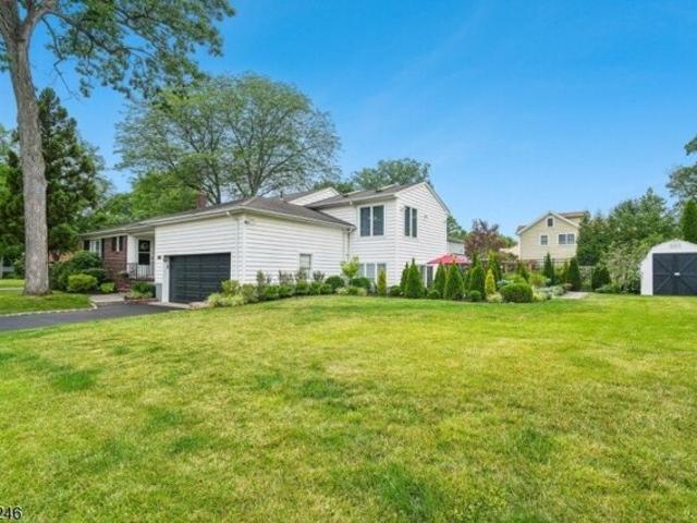 Archbridge Ln, Springfield, Home For Sale