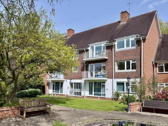 Archery Fields, Bridge End, 2 Bedroom Flat