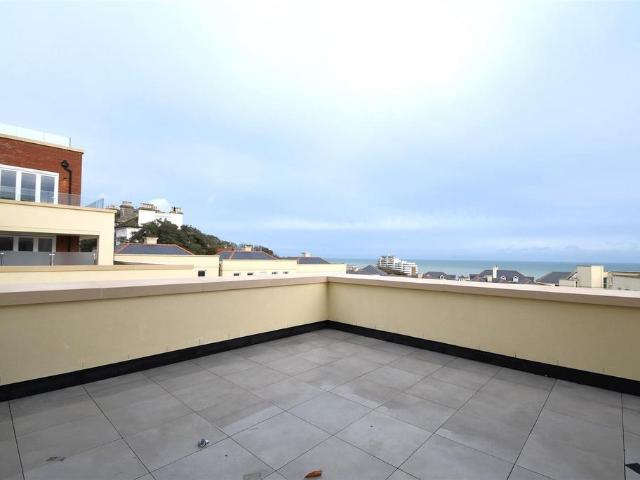 Archery Gardens, St Leonards On Sea 2 bed apartment to rent £1,395 pcm £322 pw