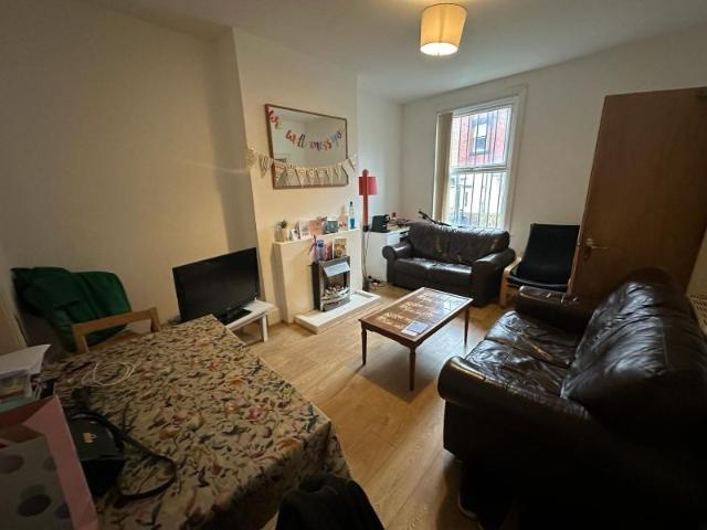 Archery Terrace, University, Leeds LS2, 5 bed terraced house to rent, £420 pppm | PrimeLocation
