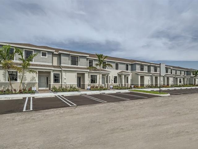 Archer Plan Palm Cay Community