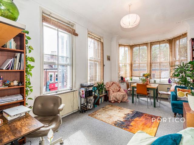 Archway Road N6, 1 bed flat to rent, £1,750 pcm | PrimeLocation