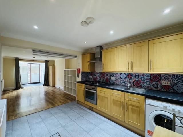 Archway 3 min Large Studio flat