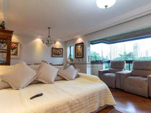 Arco Baleno O P O R T U N I D A D E Ú N I C A Excelente apartamento no miolo do Tatuapé