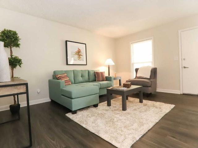 Arcs on Main 2 Bedroom Apartment for Rent at 521/527 E. Main Street, Lexington, KY 40508 Historic South Hill