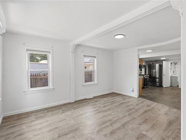 Ardway Ave, Warwick, Home For Sale