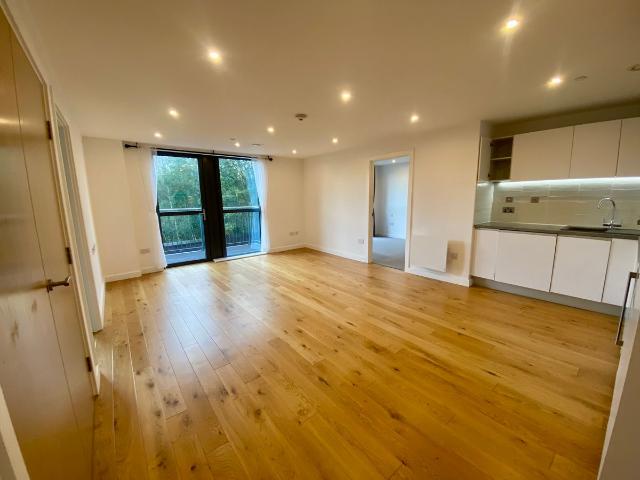 Arden Gate, Birmingham B15, 2 bed flat to rent, £1,150 pcm | PrimeLocation