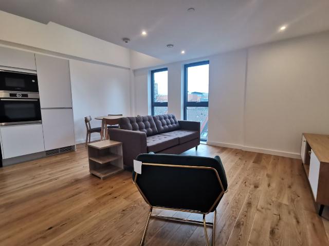 Arden Gate, William Street, Birmingham B15, 2 bed flat to rent, £1,300 pcm | PrimeLocation