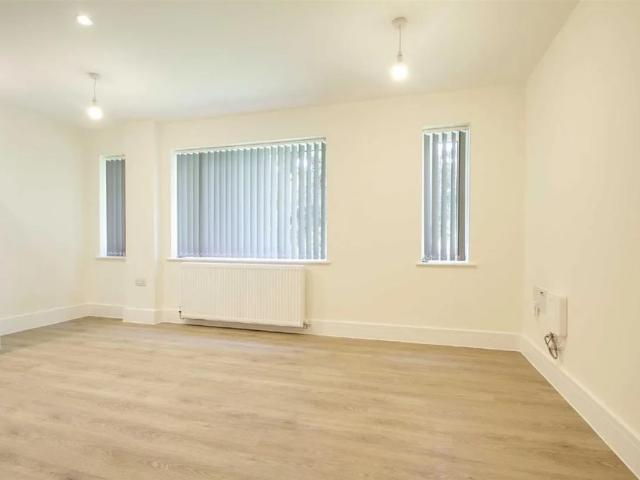 Arden Grove, Harpenden