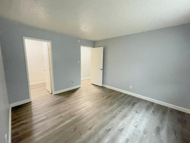 Arden Park Apartments 2 Bedroom Apartment for Rent at 2452 Wyda Way, Sacramento, CA 95825