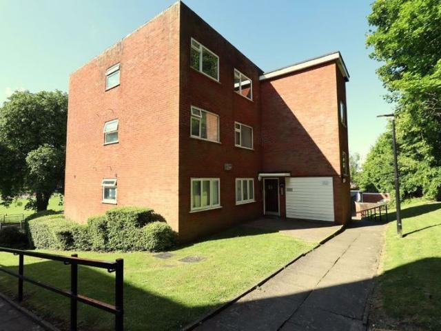 Arden Place, Luton LU2, 2 bed property to rent, £1,400 pcm | PrimeLocation