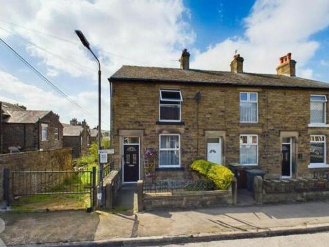 Arden Street, New Mills, 2 Bedroom End