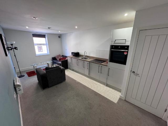 Arden Street, STRATFORD UPON AVON, CV37 2 bed flat to rent £1,150 pcm £265 pw