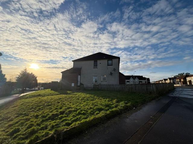 Ardgour Road, Knockinlaw, Kilmarnock KA3, 2 bed flat to rent, £695 pcm | PrimeLocation