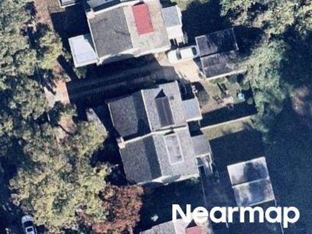 Ardmore Ave