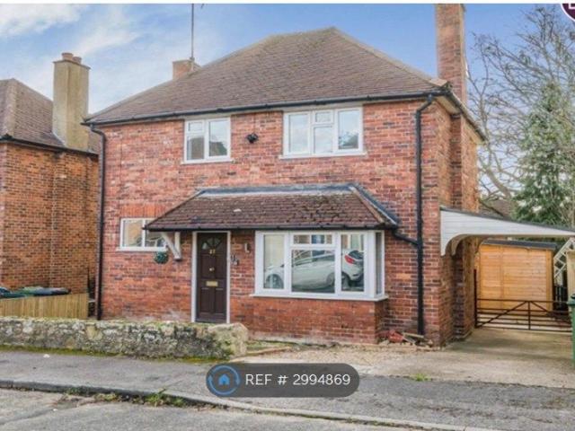 Ardmore Avenue, Guildford GU2, Room to rent, £800 pcm | PrimeLocation