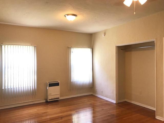 Ardmore Studio Apartment for Rent at 1197 N Ardmore Ave, Los Angeles, CA 90029 East Hollywood
