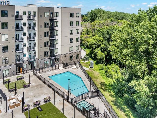 Ardor on the Bluffs South Loop Residences