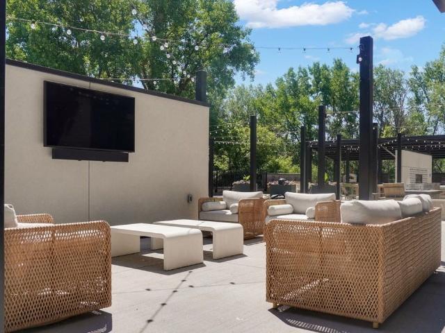 Ardor on the Bluffs South Loop Residences 1 Bedroom Apartment for Rent at 3701 American Blvd E, Bloomington, MN 55425 South Loop
